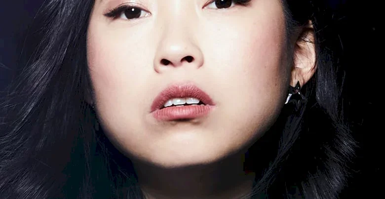 Nora Lum : sa biographie