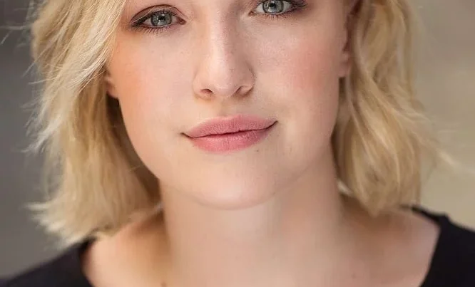 Bridget Webb : sa biographie, filmographie, et quelques photos