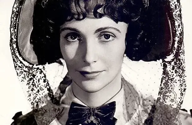 Rachel Gurney : sa biographie, filmographie, et quelques photos