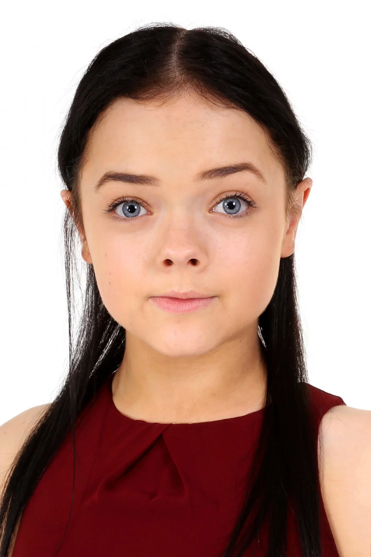 Francesca Mills : sa biographie, filmographie, et quelques photos